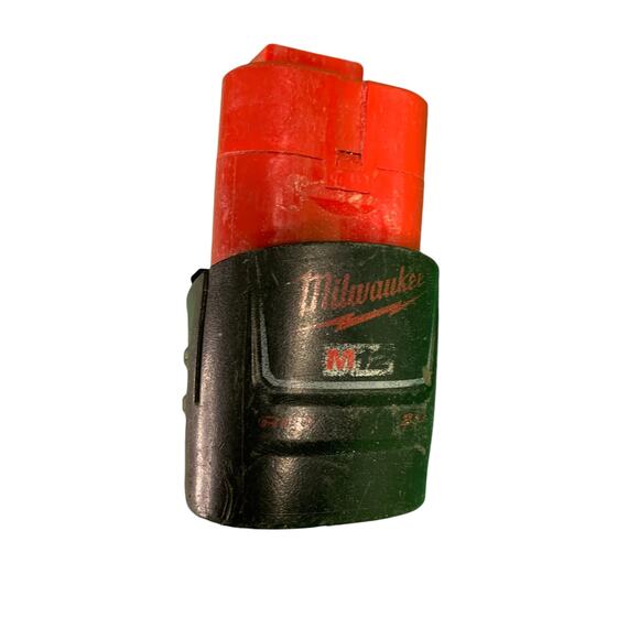 Milwaukee | Other | Milwaukee M2 Redlithium 12v 2 Ah 22 Wh Lithiumion Battery Heavy Duty | Poshmark